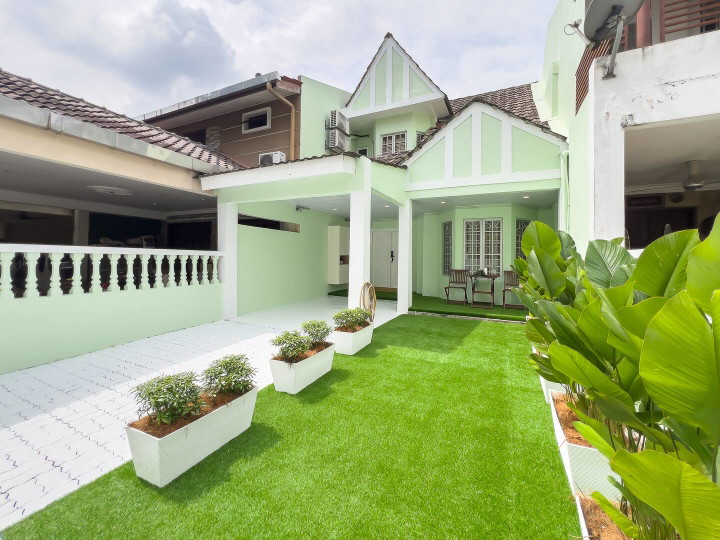 Family Home For 10 | Ps5 | Netflix + Parkings - Klang