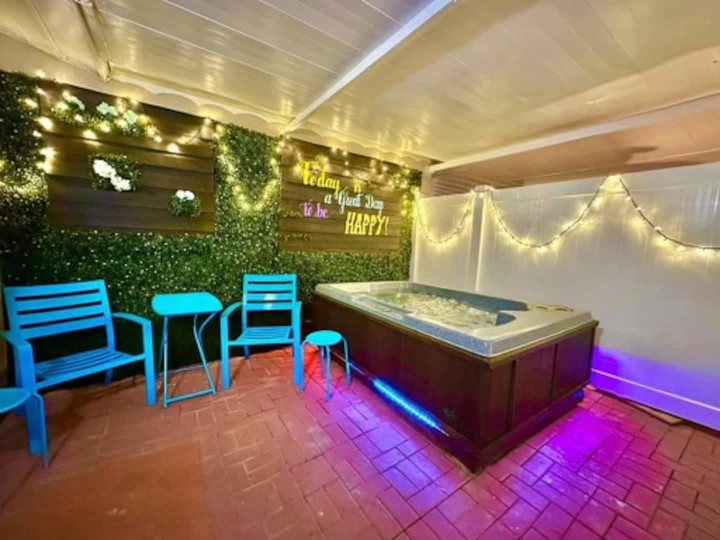 Oasis Terrace - Pinellas Park, FL