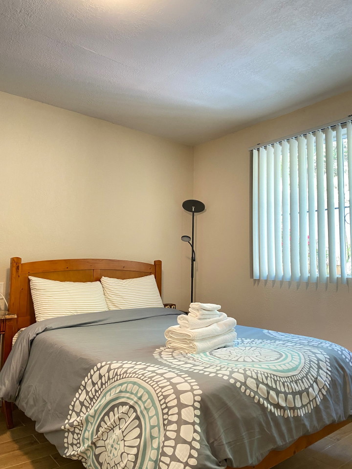 Private Entrance 1br/1ba/kitchen 10min To Sfo/sf - Pacifica, CA