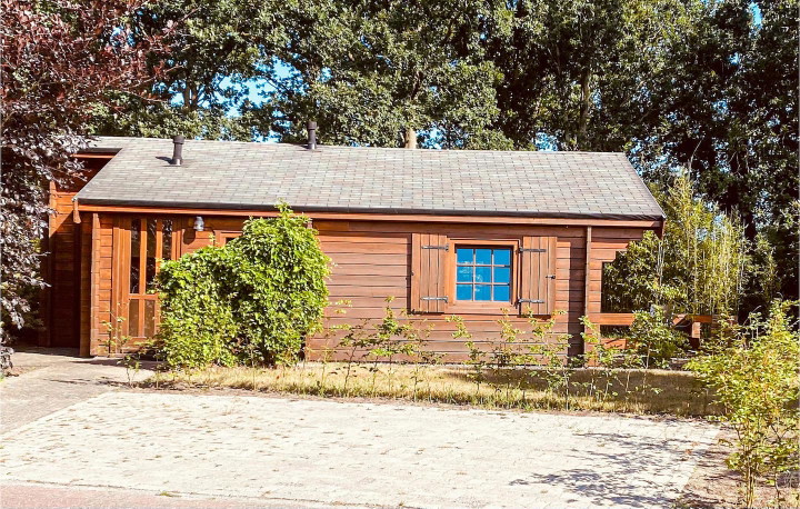 Lovely (Sta)caravan In Rheezerveen - Pays-Bas