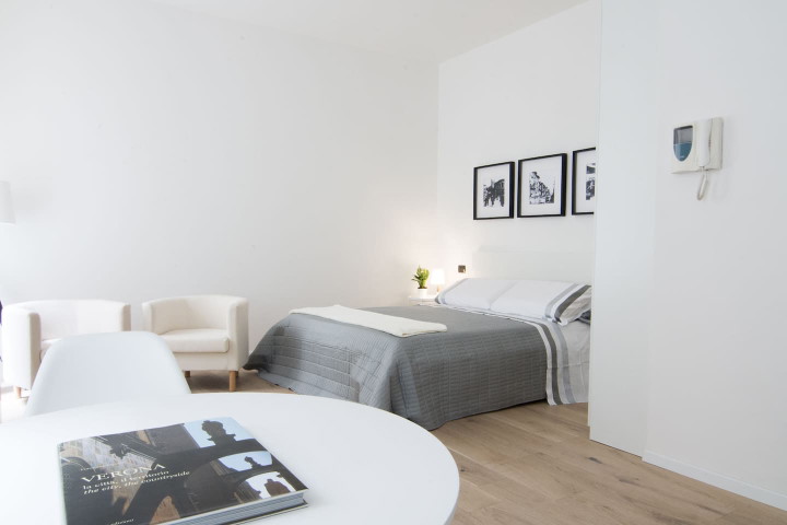 Romantic Apartment In Verona (New) - Verona