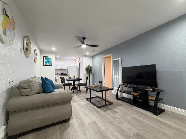 Furnished 1-bed Near Travis Afb, Hospitals & Napa - Fairfield, CA