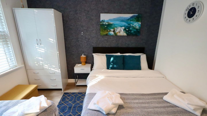 Modern, Spacious 3 Bedroom Home Watford Junction - ワトフォード