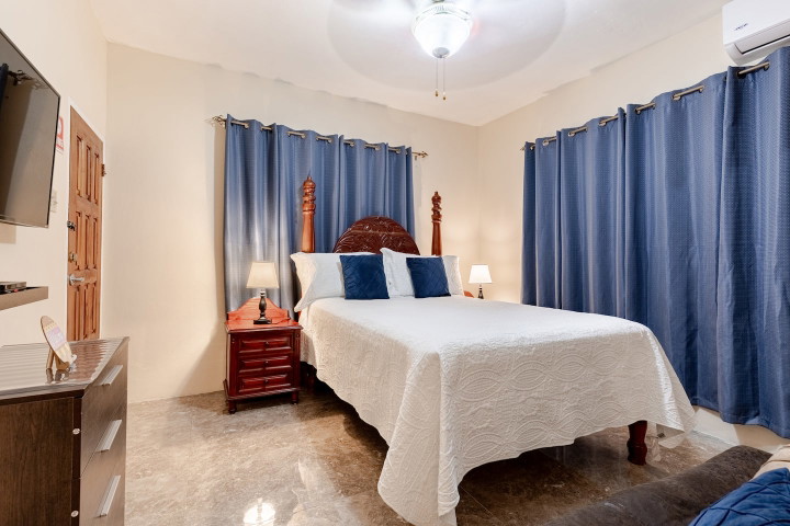 Cosy One Bedroom - Jamaica