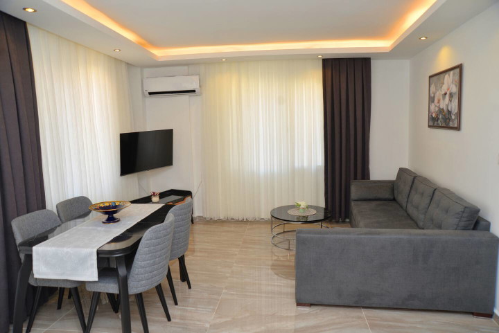 2-bedroom Condo In The Heart Of Altinkum, Didim - Didim