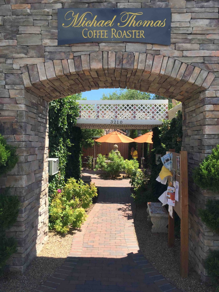Charm And Serenity In The Heart Of Nob Hill - Albuquerque