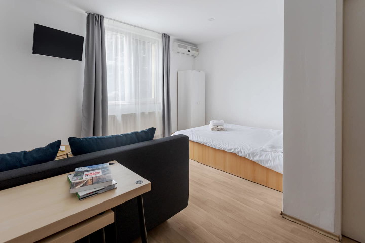 Modern Studio  Free Private Parking - Cluj-Napoca