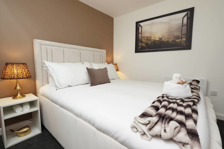 Stylish 2br Apartment In Cardiff City|fast Wifi - Wales