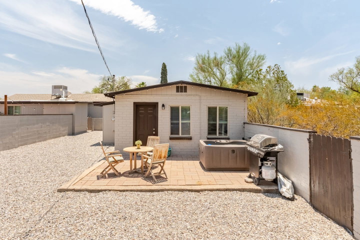 Casa Divina/hot Tub/safe/quiet/fenced/walking Path - Tucson, AZ