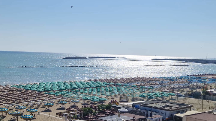Downtown Seaview Umbrella And Sun Loungers Included - Pescara