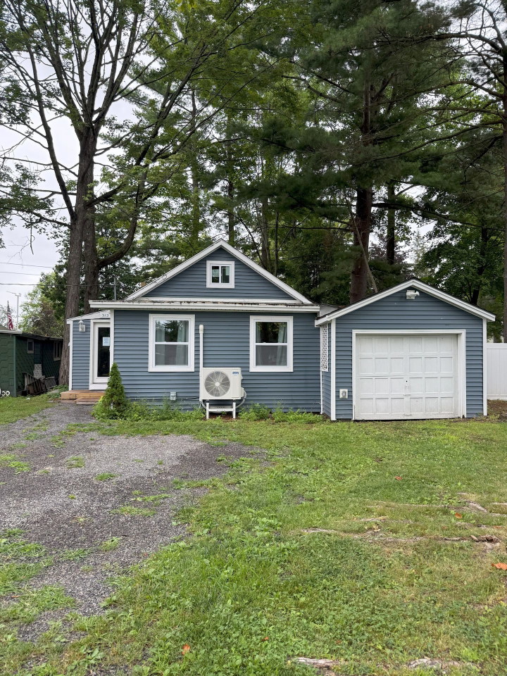 Steps To Beach | 3br/2ba Gem - Verona, NY