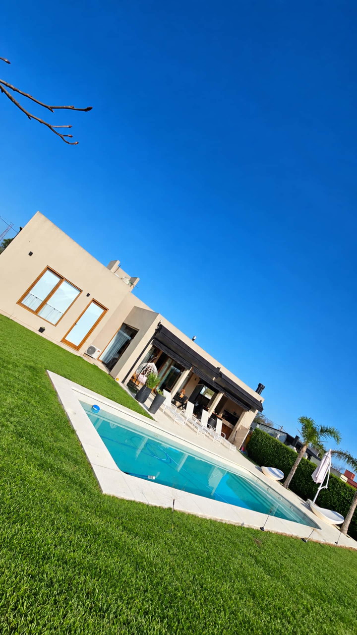 Casa Quinta En Alquiler Temporal. - Mercedes