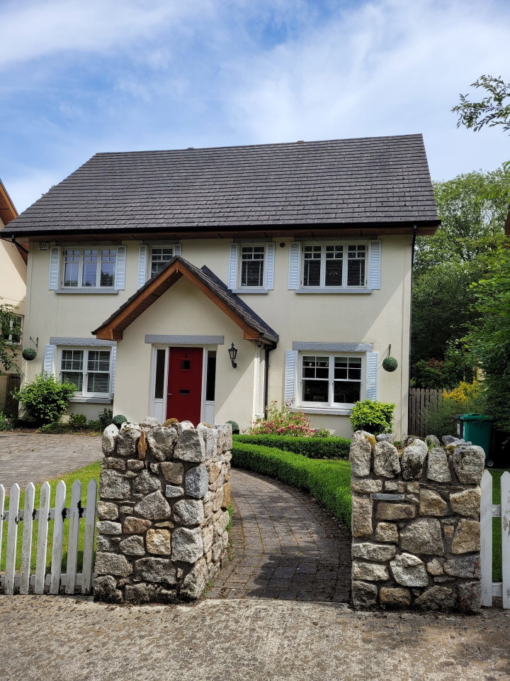 Shelley & Durwin's House In Avoca - Wicklow