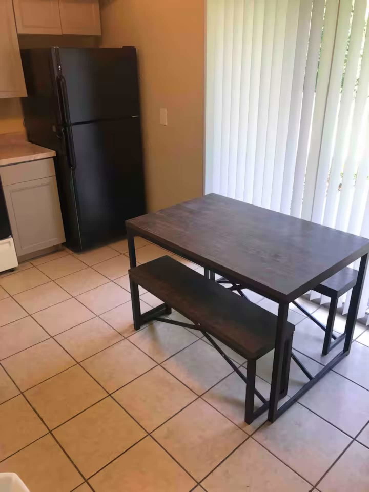 Apartment 2br & Great Location! - Vincennes, IN