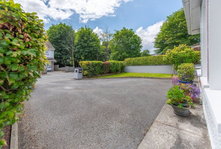 Cute & Cozy Flat In Leafy Greenfields - Galway