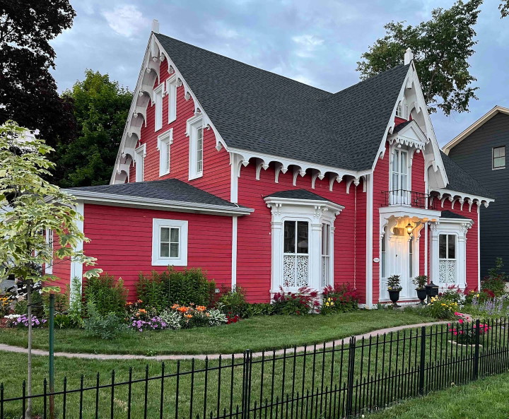 The Red House B&b Elegance Downtown, Ensuite - Fredericton
