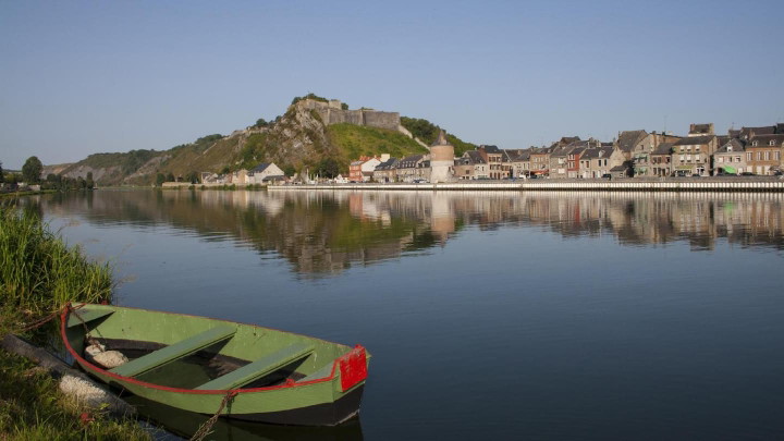 Pavillon Individuel En Bordure De Meuse - Givet
