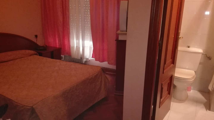 Apartamento A Seis Kilómetros De La Catedral - Ames