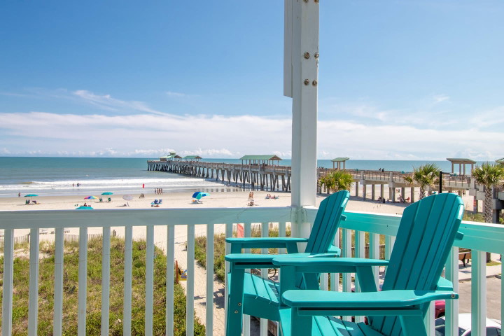 Spacious Oceanfront And Pier Views!~seaside - Folly Beach, SC