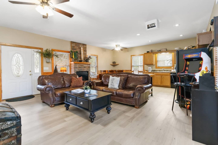 Home Away From Home (25r) Fun, Lake, Golf Carts - Kentucky