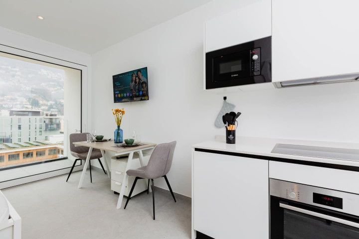 {Suite 412} Business Room, Gym, Modern, Relax - Lugano