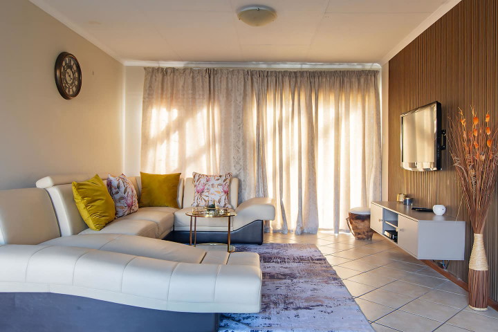 The Bayswater Nest|elegant 2- Bedroom Home - Bloemfontein