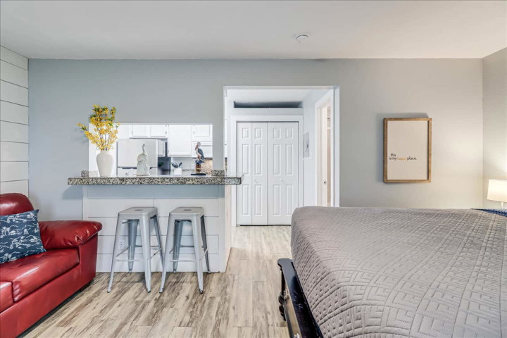 #109 Studio With Pool, Walking Distance To Beach! - Corpus Christi, TX