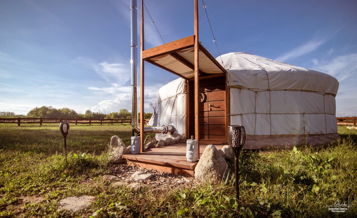 Yurta E Tipi In Natura: Per Un Soggiorno Magico - Italie