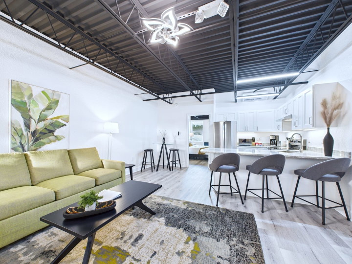 Sleek Coastal Loft Close To Port & Beach -Unit 205 - Cape Canaveral, FL