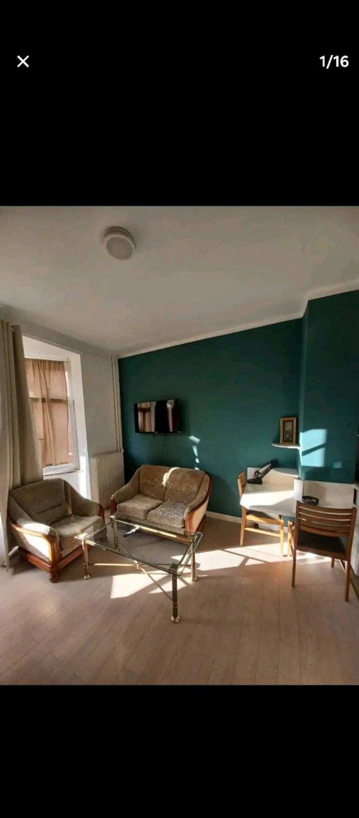 Jolie Petite Studio - Brüsszel