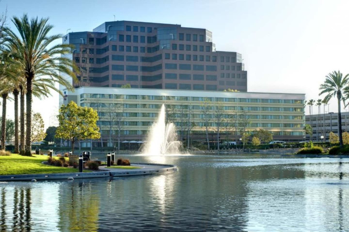 Near South Coast Plaza | Pool, Dining + Spa - Irvine, CA