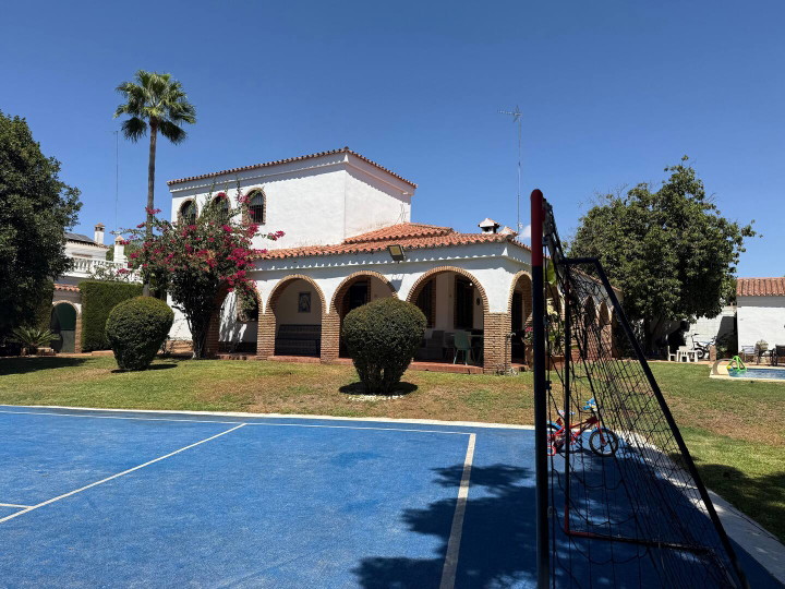 Villa Torreón - Carmona