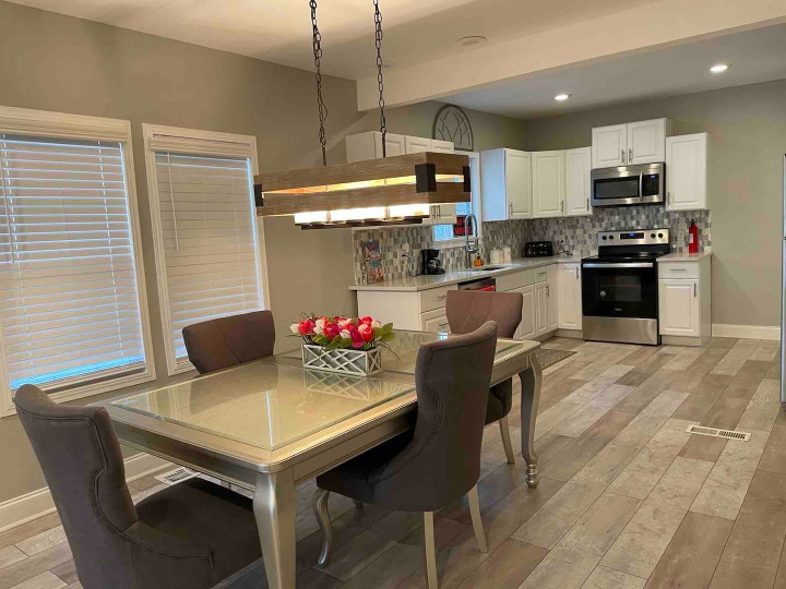 Luxurious Home In The Heart Of Niagara Falls - Niagara Falls