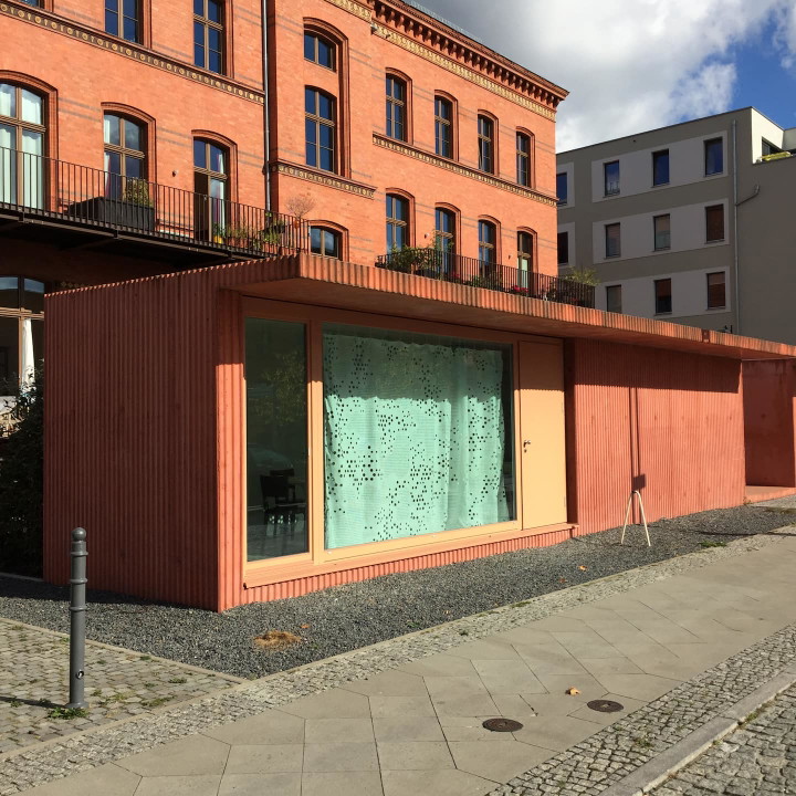 Pavilion For Two+ - Berlin