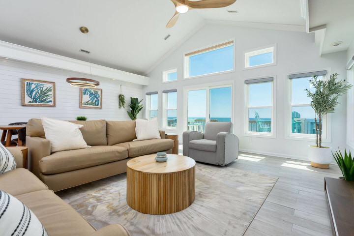 Ocean Front 5bedroom/4.5bathroom Dog Friendly Home - Surf City, NC