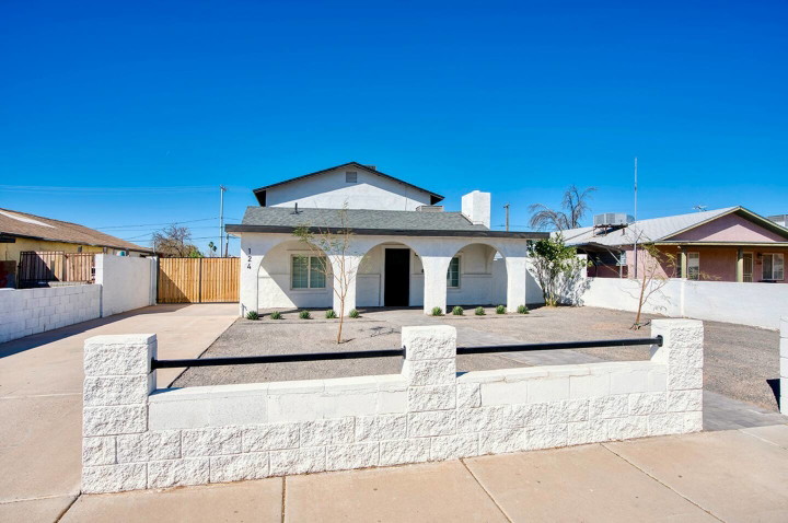 Spacious Casa Grande Home Sleeps 14 - Casa Grande, AZ