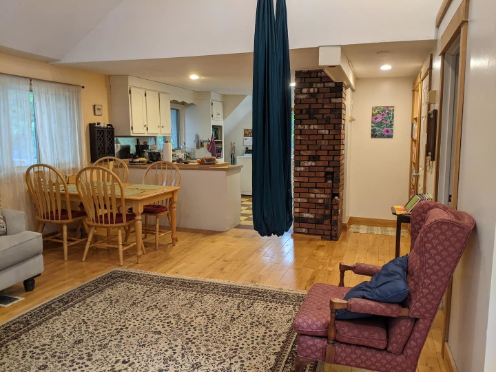 Sunny Peaceful Home - Northampton, MA