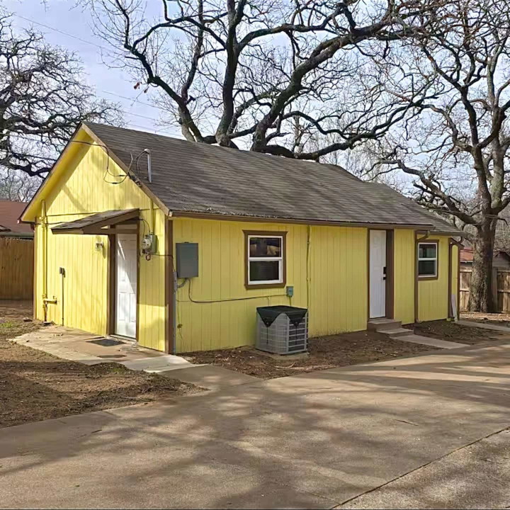 Quiet 1br Casita | Near Stadium & Downtown - Arlington, TX