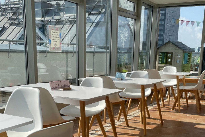 *Sky Penthouse* | Style & Stunning Views - Leipzig