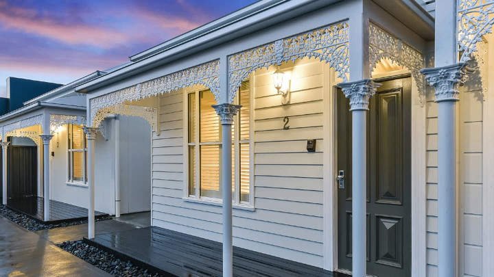 Aloha Central Luxury Apartment 2 - Mount Gambier