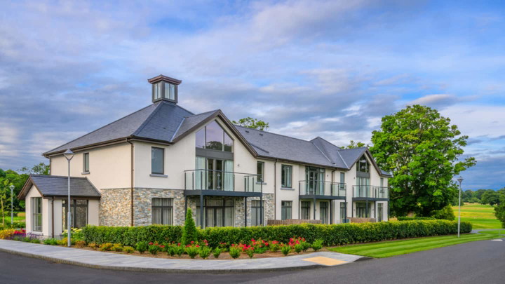 Willow Lodge - Trim