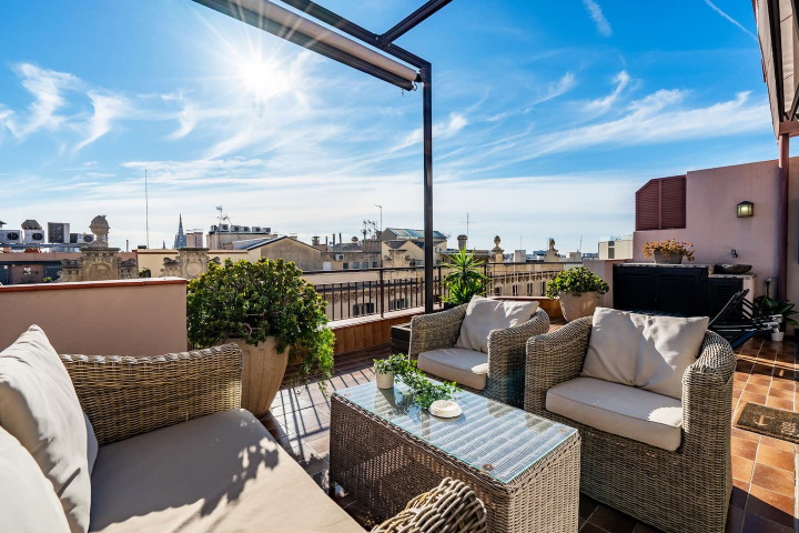 Penthouse With Private Terrace At Plaza Urquinaona - La Barceloneta