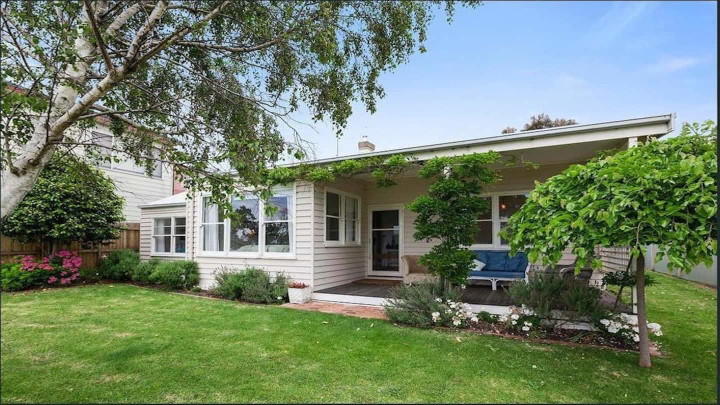 Wisteria Cottage - Directly Opposite Beach - Melbourne