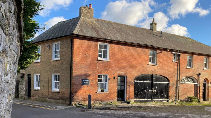Wonderful Centrally Located Mews Cottage - Wareham, UK
