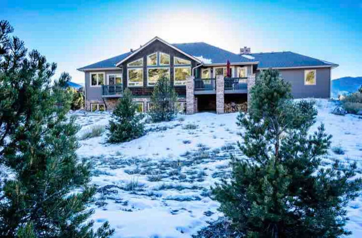 Luxury Home On The River W/ Hot Tub, Minutes To Bv - Buena Vista