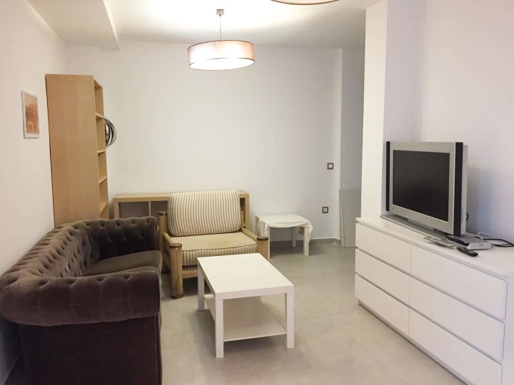 Zona Paseo Marítimo - 2 Habitaciones 2 Baños - Melilla