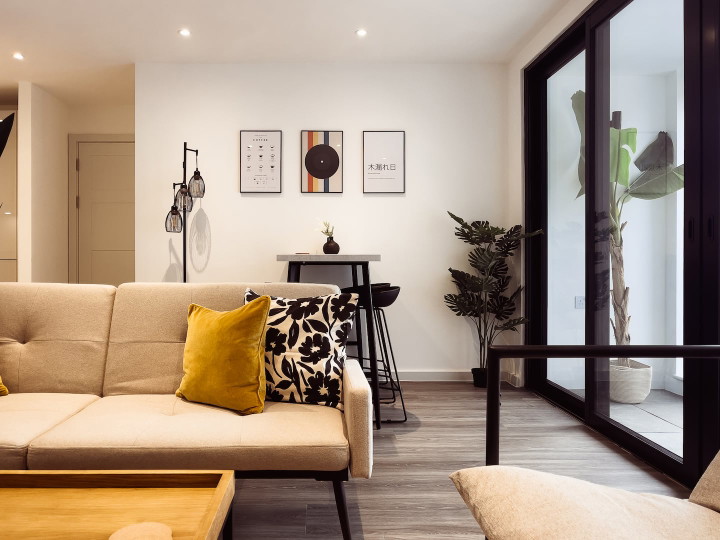 Bright 1-bed | Monthly Stay + Free Parking - Brentford