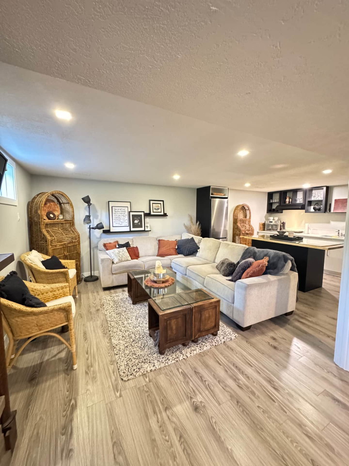 Bright 1 Br Private Suite Near Trendy Marda Loop - Canada