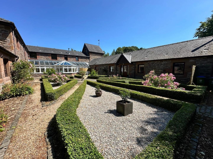The Cottage At Home Farm Steading - Auchterarder