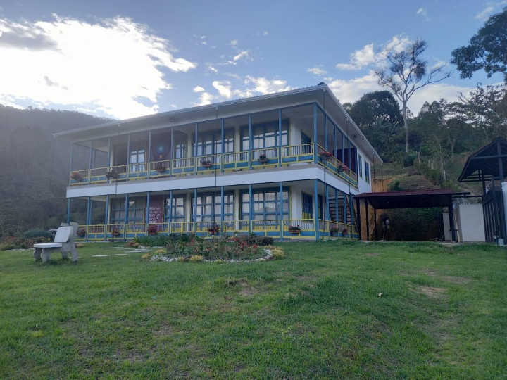 Finca Entre Montañas Y Cafetales En Pijao, Quindío - Buenavista